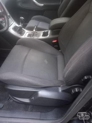 Pelēks Ford S-Max 2009 Kauņa, ar dzinēja tilpumu 1.80 L un nobraukumu 260 tūkst. km par 3500 €, foto 14 vietnē AUTOMOTO.COM.LV