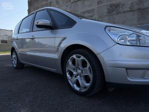 Grey Ford S-Max 2009 in Vilnius, with an engine capacity of 2.00 L and mileage of 278 thousand km for 2900 €, photo 11 on AUTOMOTO.COM.LV