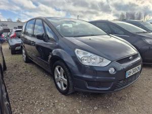 Grey Ford S-Max 2009 in Utena, with an engine capacity of 2.00 L and mileage of 277 thousand km for 2500 €, photo 4 on AUTOMOTO.COM.LV