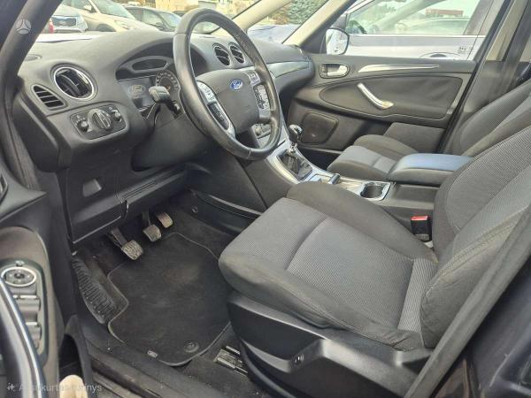 Pelēks Ford S-Max 2009 Utena, ar dzinēja tilpumu 2.00 L un nobraukumu 277 tūkst. km par 2500 €, foto 9 vietnē AUTOMOTO.COM.LV