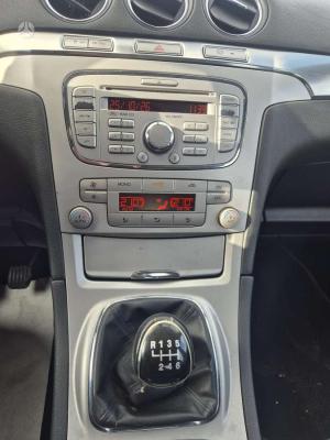 Grey Ford S-Max 2009 in Utena, with an engine capacity of 2.00 L and mileage of 277 thousand km for 2500 €, photo 13 on AUTOMOTO.COM.LV
