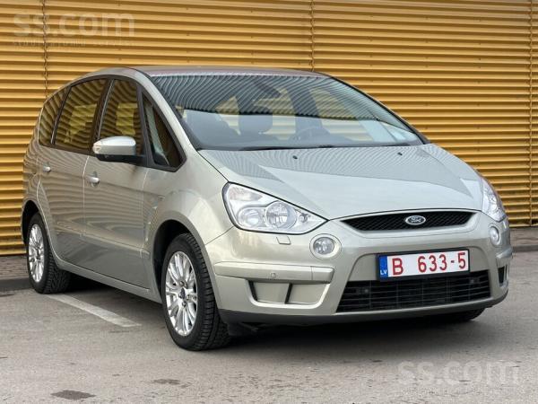 Grey Ford S-Max 2010 in Ogre, with an engine capacity of 2.00 L and mileage of 207 thousand km for 1000 €, photo 1 on AUTOMOTO.COM.LV