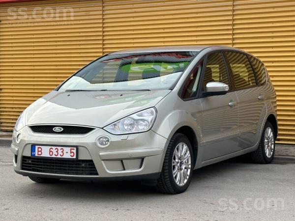 Grey Ford S-Max 2010 in Ogre, with an engine capacity of 2.00 L and mileage of 207 thousand km for 1000 €, photo 3 on AUTOMOTO.COM.LV