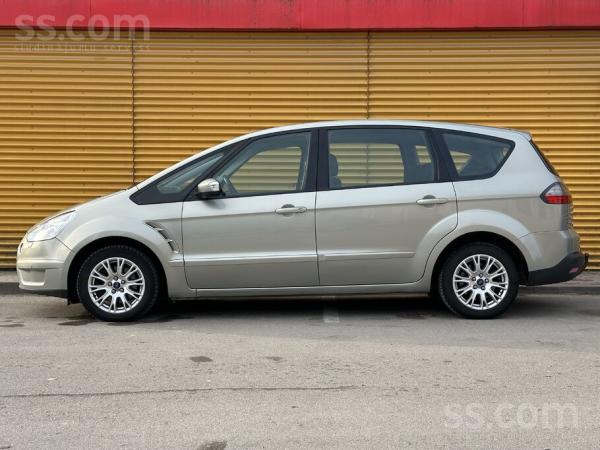 Grey Ford S-Max 2010 in Ogre, with an engine capacity of 2.00 L and mileage of 207 thousand km for 1000 €, photo 7 on AUTOMOTO.COM.LV