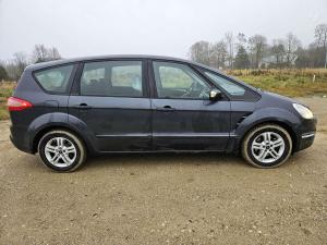 Grey Ford S-Max 2010 in Pasvalys, with an engine capacity of 2.00 L and mileage of 230 thousand km for 3850 €, photo 4 on AUTOMOTO.COM.LV