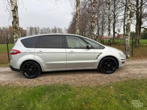 Grey Ford S-Max 2010 in Siauliai, with an engine capacity of 2.00 L and mileage of 367 thousand km for 4400 €, photo 6 on AUTOMOTO.COM.LV