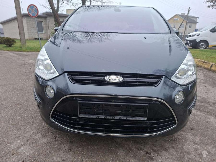 Pelēks Ford S-Max 2010 Raseiniai, ar dzinēja tilpumu 2.00 L un nobraukumu 268 tūkst. km par 3850 €, foto 32 vietnē AUTOMOTO.COM.LV
