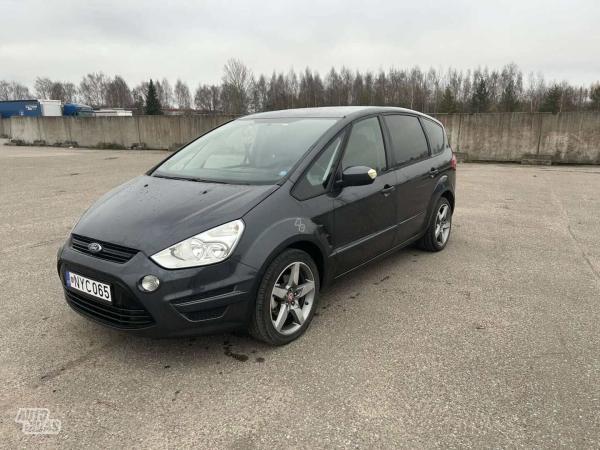 Pelēks Ford S-Max 2010 Panevēža, ar dzinēja tilpumu 2.00 L un nobraukumu 340 tūkst. km par 3900 €, foto 3 vietnē AUTOMOTO.COM.LV