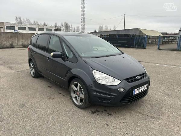 Pelēks Ford S-Max 2010 Panevēža, ar dzinēja tilpumu 2.00 L un nobraukumu 340 tūkst. km par 3900 €, foto 6 vietnē AUTOMOTO.COM.LV