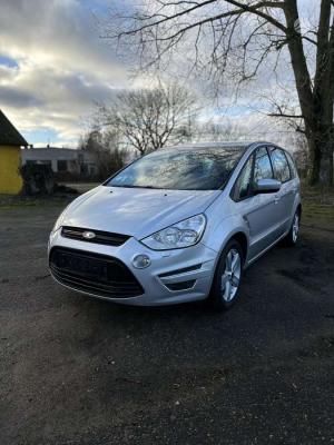 Grey Ford S-Max 2010 in Kaunas, with an engine capacity of 2.00 L and mileage of 273 thousand km for 3800 €, photo  on AUTOMOTO.COM.LV