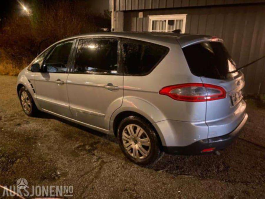 Pelēks Ford S-Max 2010 Klaipėda, ar dzinēja tilpumu 2.00 L un nobraukumu 237 tūkst. km par 2600 €, foto 1 vietnē AUTOMOTO.COM.LV