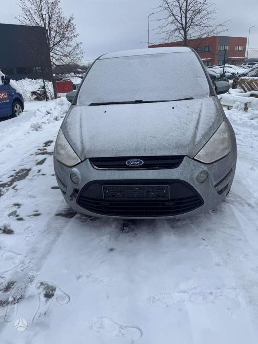 Pelēks Ford S-Max 2010 Klaipėda, ar dzinēja tilpumu 2.00 L un nobraukumu 237 tūkst. km par 2600 €, foto 2 vietnē AUTOMOTO.COM.LV