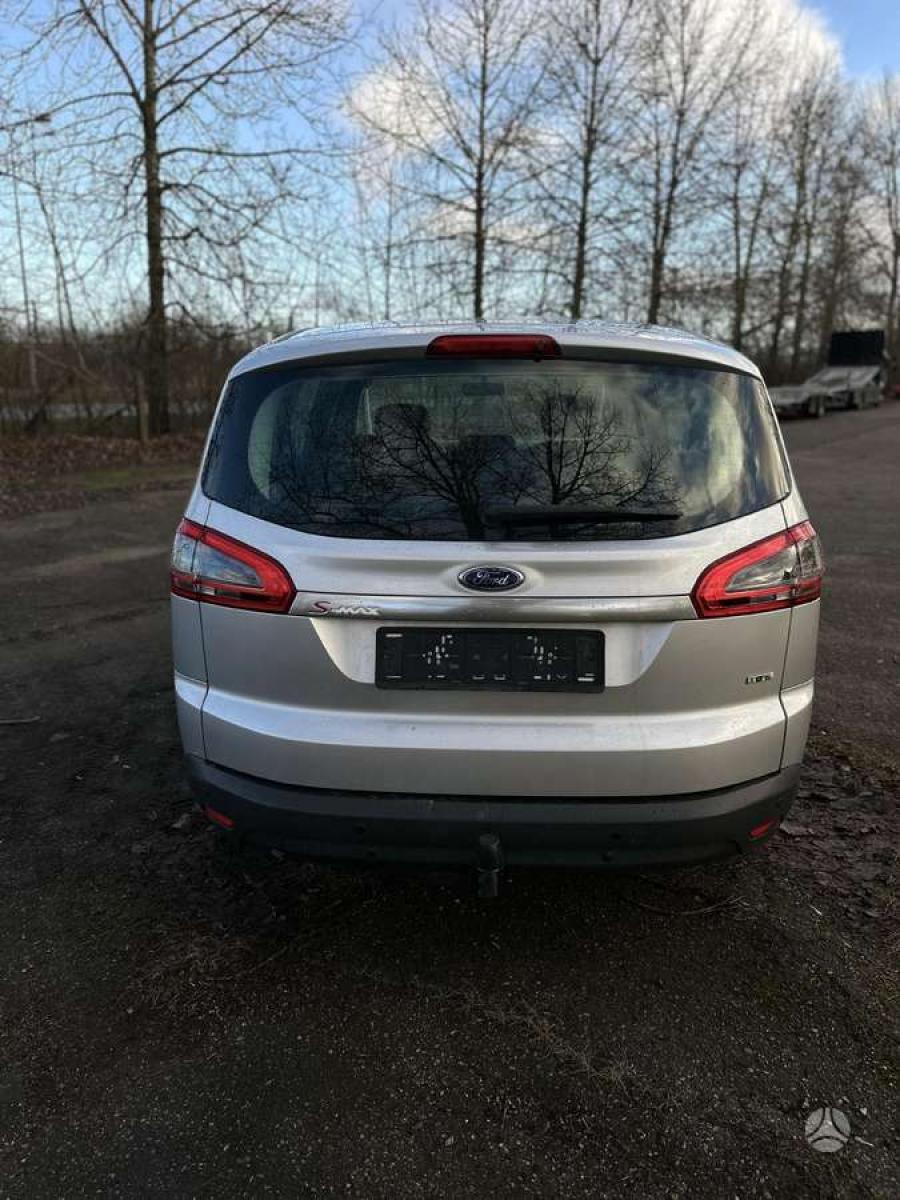 Grey Ford S-Max 2010 in Kaunas, with an engine capacity of 2.00 L and mileage of 278 thousand km for 4250 €, photo 7 on AUTOMOTO.COM.LV