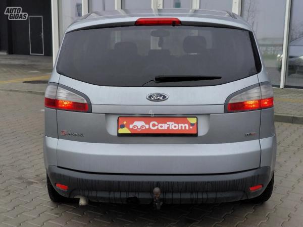 Pelēks Ford S-Max 2010 Viļņa, ar dzinēja tilpumu 2.00 L un nobraukumu 322 tūkst. km par 2400 €, foto 5 vietnē AUTOMOTO.COM.LV