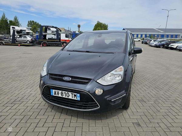 Pelēks Ford S-Max 2010 Tauragė, ar dzinēja tilpumu 2.00 L un nobraukumu 329 tūkst. km par 4100 €, foto 1 vietnē AUTOMOTO.COM.LV