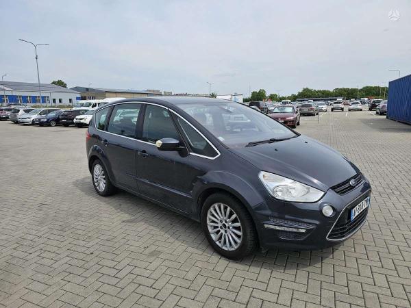 Pelēks Ford S-Max 2010 Tauragė, ar dzinēja tilpumu 2.00 L un nobraukumu 329 tūkst. km par 4100 €, foto 5 vietnē AUTOMOTO.COM.LV