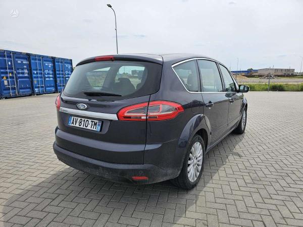 Pelēks Ford S-Max 2010 Tauragė, ar dzinēja tilpumu 2.00 L un nobraukumu 329 tūkst. km par 4100 €, foto 9 vietnē AUTOMOTO.COM.LV