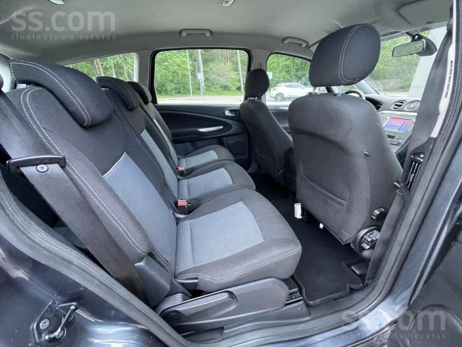 Pelēks Ford S-Max 2010 Jūrmala, ar dzinēja tilpumu 2.00 L un nobraukumu 0 tūkst. km par 4850 €, foto 24 vietnē AUTOMOTO.COM.LV