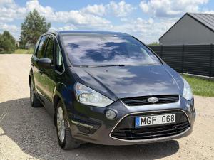 Pelēks Ford S-Max 2010 Viļņa, ar dzinēja tilpumu 2.00 L un nobraukumu 308 tūkst. km par 4950 €, foto  vietnē AUTOMOTO.COM.LV