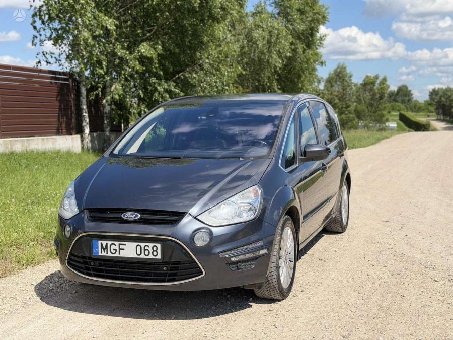 Pelēks Ford S-Max 2010 Viļņa, ar dzinēja tilpumu 2.00 L un nobraukumu 308 tūkst. km par 4950 €, foto 4 vietnē AUTOMOTO.COM.LV