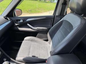Pelēks Ford S-Max 2010 Viļņa, ar dzinēja tilpumu 2.00 L un nobraukumu 308 tūkst. km par 4950 €, foto 9 vietnē AUTOMOTO.COM.LV