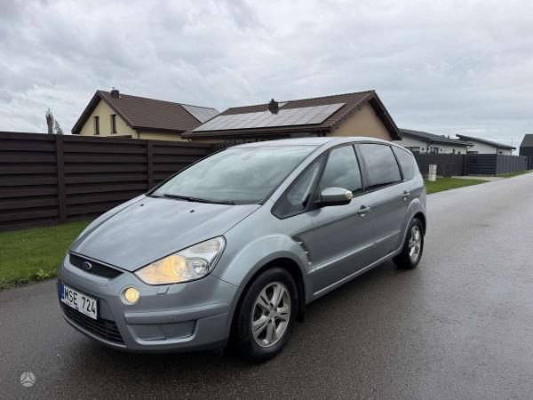 Grey Ford S-Max 2010 in Klaipeda, with an engine capacity of 2.00 L and mileage of 359 thousand km for 2250 €, photo 1 on AUTOMOTO.COM.LV