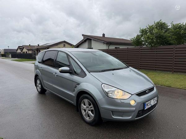 Grey Ford S-Max 2010 in Klaipeda, with an engine capacity of 2.00 L and mileage of 359 thousand km for 2250 €, photo 3 on AUTOMOTO.COM.LV