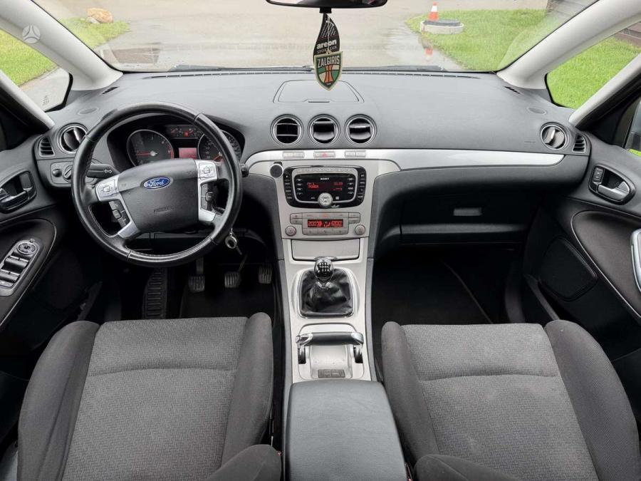 Grey Ford S-Max 2010 in Klaipeda, with an engine capacity of 2.00 L and mileage of 359 thousand km for 2250 €, photo 13 on AUTOMOTO.COM.LV