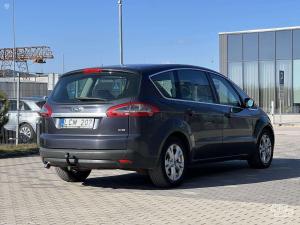 Grey Ford S-Max 2010 in Siauliai, with an engine capacity of 2.00 L and mileage of 260 thousand km for 4700 €, photo 9 on AUTOMOTO.COM.LV