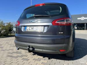 Grey Ford S-Max 2010 in Siauliai, with an engine capacity of 2.00 L and mileage of 260 thousand km for 4700 €, photo 10 on AUTOMOTO.COM.LV