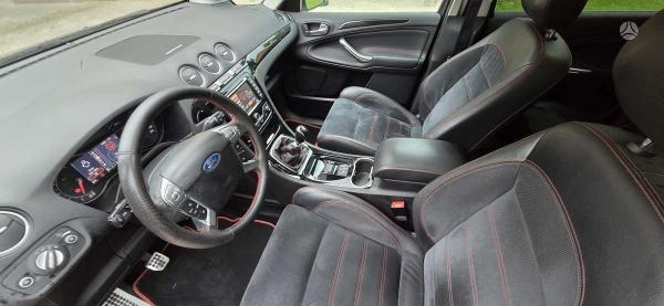 Grey Ford S-Max 2010 in Siauliai, with an engine capacity of 2.00 L and mileage of 293 thousand km for 5500 €, photo 10 on AUTOMOTO.COM.LV