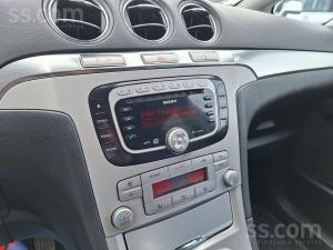 Pelēks Ford S-Max 2010 Daugavpils, ar dzinēja tilpumu 2.00 L un nobraukumu 0 tūkst. km par 4300 €, foto 15 vietnē AUTOMOTO.COM.LV