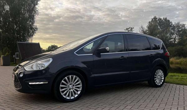 Grey Ford S-Max 2010 in Utena, with an engine capacity of 2.00 L and mileage of 321 thousand km for 2950 €, photo 9 on AUTOMOTO.COM.LV