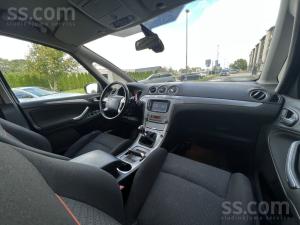 Pelēks Ford S-Max 2010 Rīga, ar dzinēja tilpumu 2.00 L un nobraukumu 400 tūkst. km par 1799 €, foto 7 vietnē AUTOMOTO.COM.LV