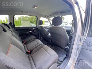 Pelēks Ford S-Max 2010 Rīga, ar dzinēja tilpumu 2.00 L un nobraukumu 400 tūkst. km par 1799 €, foto 8 vietnē AUTOMOTO.COM.LV