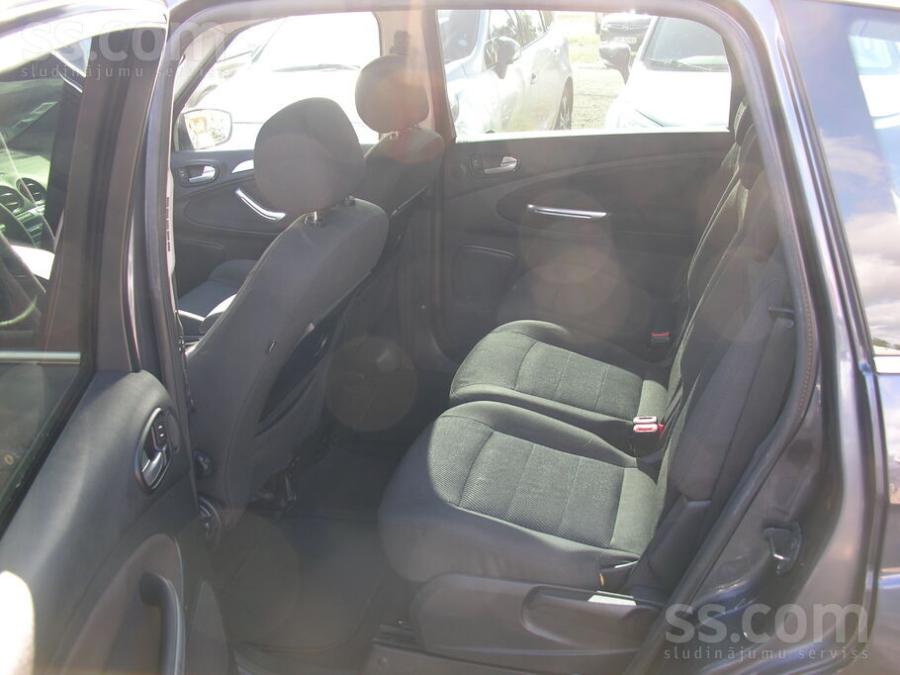 Grey Ford S-Max 2010 in Riga, with an engine capacity of 2.00 L and mileage of 232 thousand km for 4750 €, photo 9 on AUTOMOTO.COM.LV
