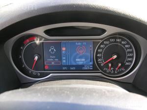 Grey Ford S-Max 2010 in Riga, with an engine capacity of 2.00 L and mileage of 232 thousand km for 4750 €, photo 13 on AUTOMOTO.COM.LV