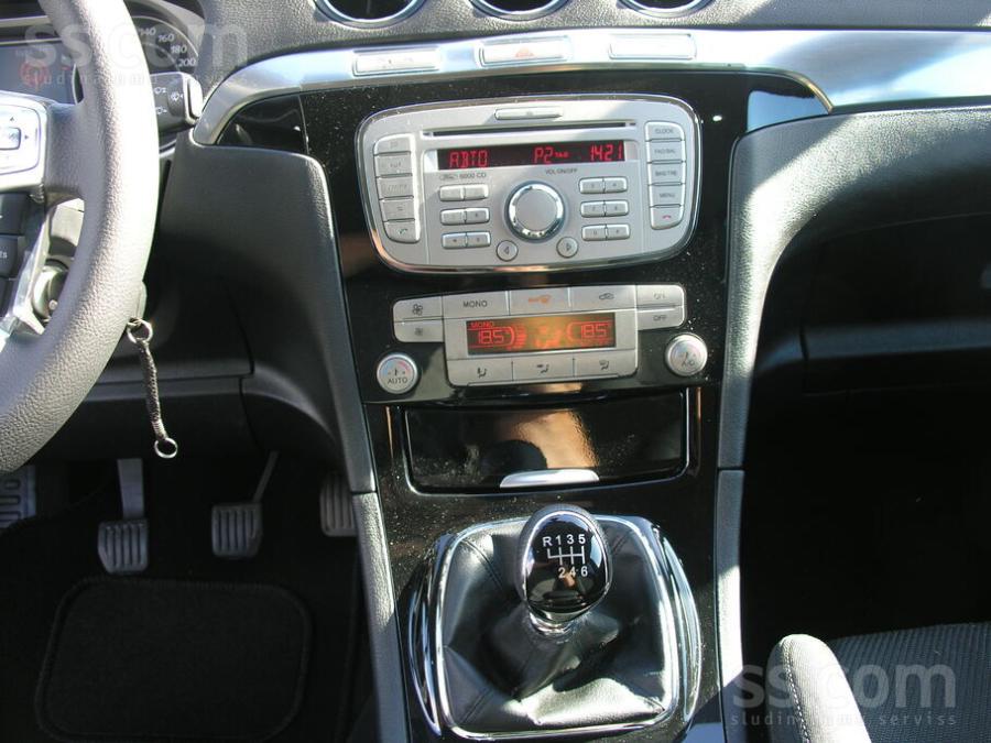 Grey Ford S-Max 2010 in Riga, with an engine capacity of 2.00 L and mileage of 232 thousand km for 4750 €, photo 14 on AUTOMOTO.COM.LV