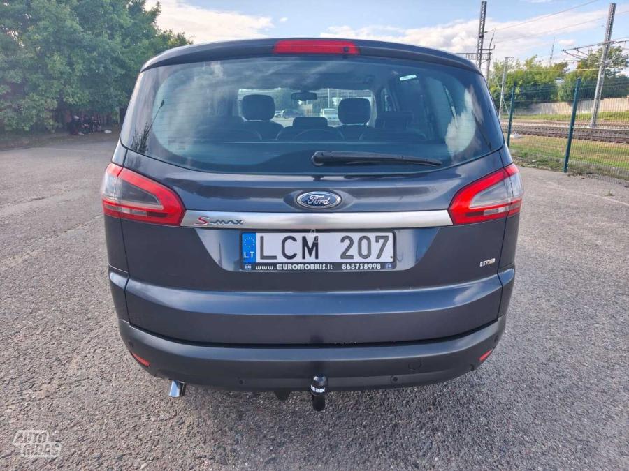 Pelēks Ford S-Max 2010 Šauļi, ar dzinēja tilpumu 2.00 L un nobraukumu 261 tūkst. km par 4400 €, foto 6 vietnē AUTOMOTO.COM.LV