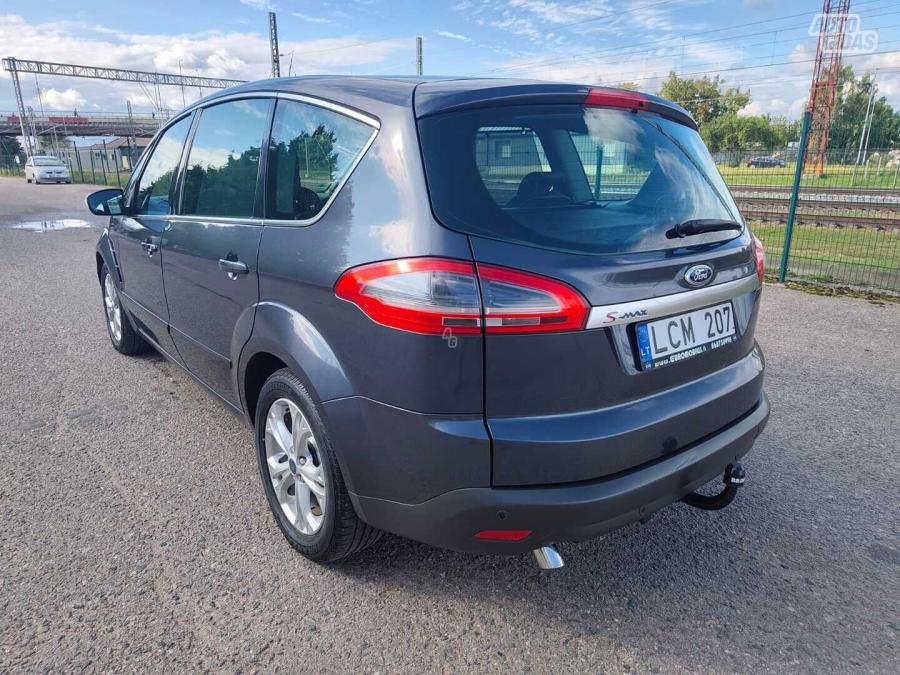 Pelēks Ford S-Max 2010 Šauļi, ar dzinēja tilpumu 2.00 L un nobraukumu 261 tūkst. km par 4400 €, foto 7 vietnē AUTOMOTO.COM.LV