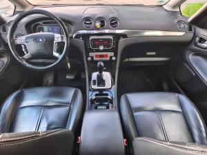 Pelēks Ford S-Max 2010 Šauļi, ar dzinēja tilpumu 2.00 L un nobraukumu 261 tūkst. km par 4400 €, foto 10 vietnē AUTOMOTO.COM.LV
