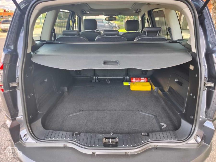 Pelēks Ford S-Max 2010 Šauļi, ar dzinēja tilpumu 2.00 L un nobraukumu 261 tūkst. km par 4400 €, foto 18 vietnē AUTOMOTO.COM.LV