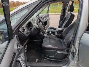 Grey Ford S-Max 2010 in Vilnius, with an engine capacity of 2.20 L and mileage of 326 thousand km for 4100 €, photo 22 on AUTOMOTO.COM.LV