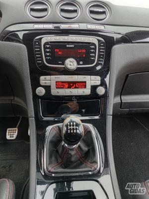 Grey Ford S-Max 2010 in Vilnius, with an engine capacity of 2.20 L and mileage of 326 thousand km for 4100 €, photo 31 on AUTOMOTO.COM.LV