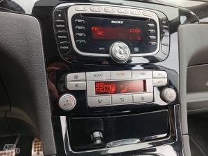 Grey Ford S-Max 2010 in Vilnius, with an engine capacity of 2.20 L and mileage of 326 thousand km for 4100 €, photo 35 on AUTOMOTO.COM.LV