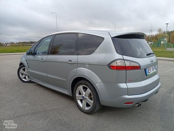 Grey Ford S-Max 2010 in Vilnius, with an engine capacity of 2.20 L and mileage of 326 thousand km for 4100 €, photo 5 on AUTOMOTO.COM.LV