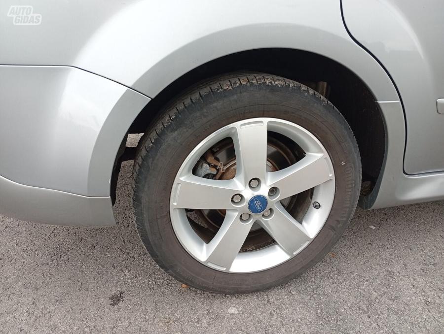 Grey Ford S-Max 2010 in Vilnius, with an engine capacity of 2.20 L and mileage of 326 thousand km for 4100 €, photo 17 on AUTOMOTO.COM.LV