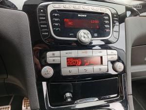 Grey Ford S-Max 2010 in Vilnius, with an engine capacity of 2.20 L and mileage of 326 thousand km for 4100 €, photo 39 on AUTOMOTO.COM.LV