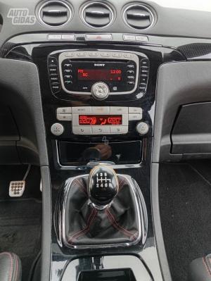 Grey Ford S-Max 2010 in Vilnius, with an engine capacity of 2.20 L and mileage of 326 thousand km for 4100 €, photo 44 on AUTOMOTO.COM.LV