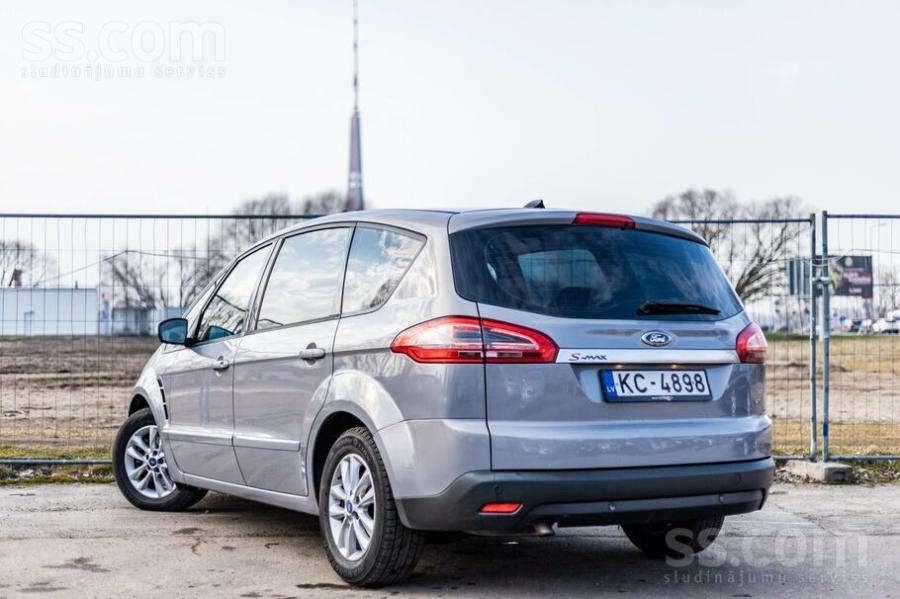 Grey Ford S-Max 2011 in Riga, with an engine capacity of 2.00 L and mileage of 314 thousand km for 2750 €, photo 7 on AUTOMOTO.COM.LV